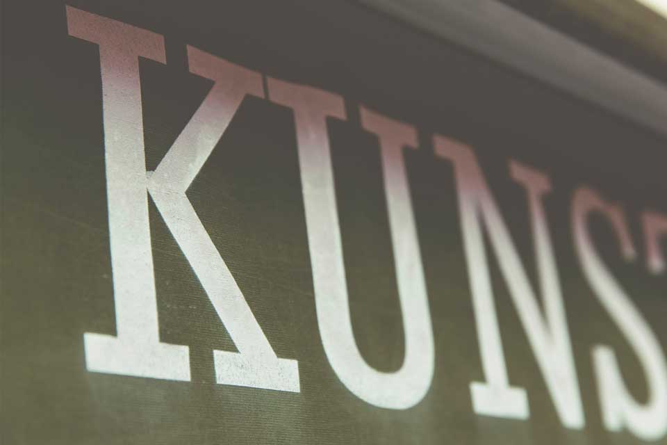 15 Scary Google Fonts For Terrifyingly Good Designs!