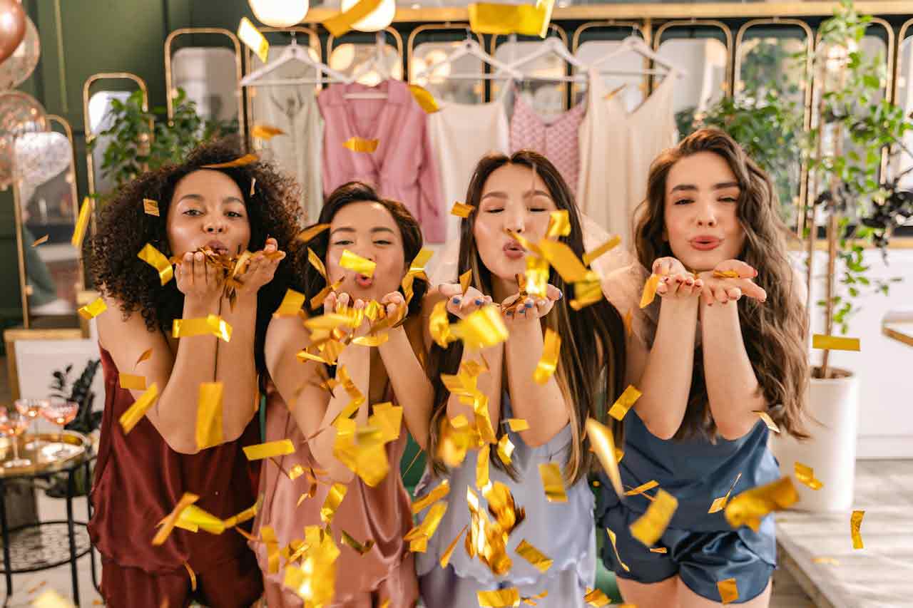 How To Plan & Host A Vision Board Party: The Ultimate Guide