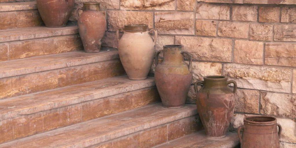 The First Miracle Of Jesus: Why Did He Turn Water Into Wine?